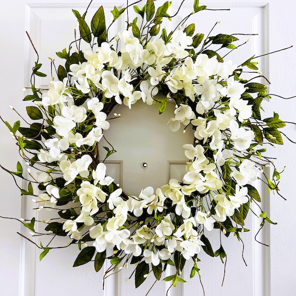 White Wreath - Etsy