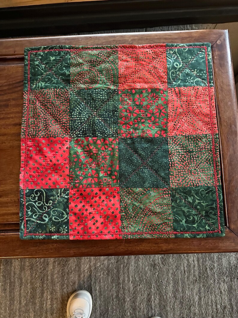 Christmas Table Runner, Square, Batik, Quilted - Etsy