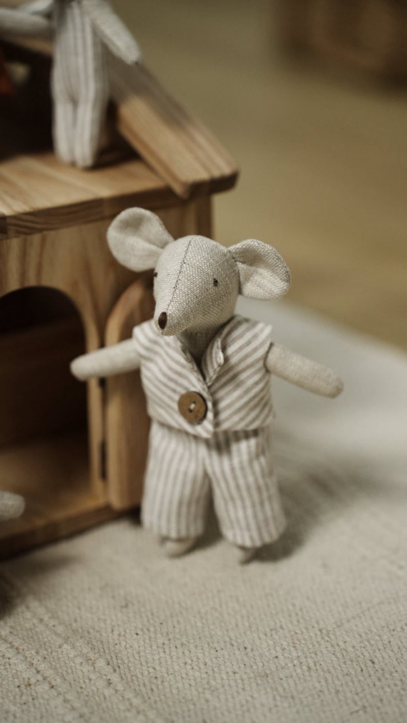 Mouse Sewing Pattern PDF Tutorial, Mice Family With Outfits, Stuffed ...