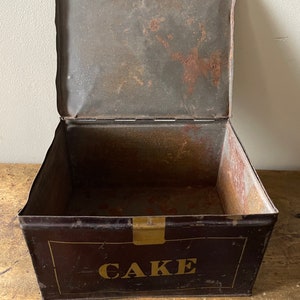Vintage Metal Cake Tin Box - Etsy
