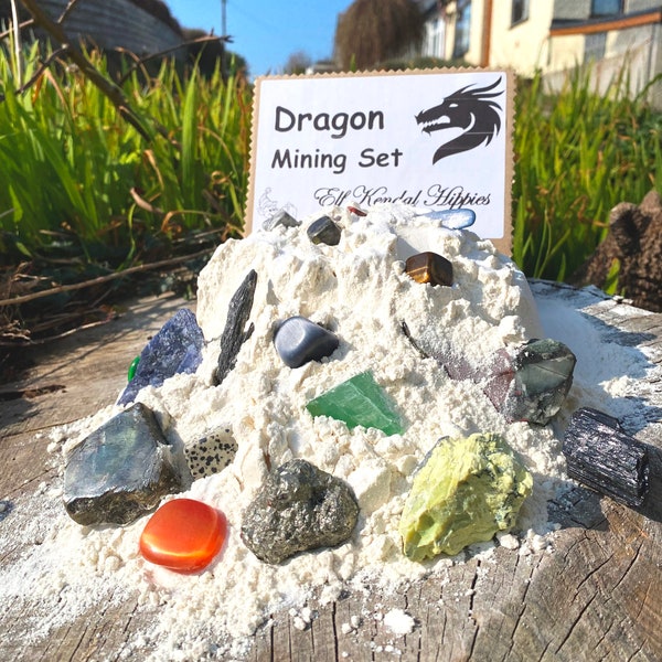 Christmas Fossicking - Etsy