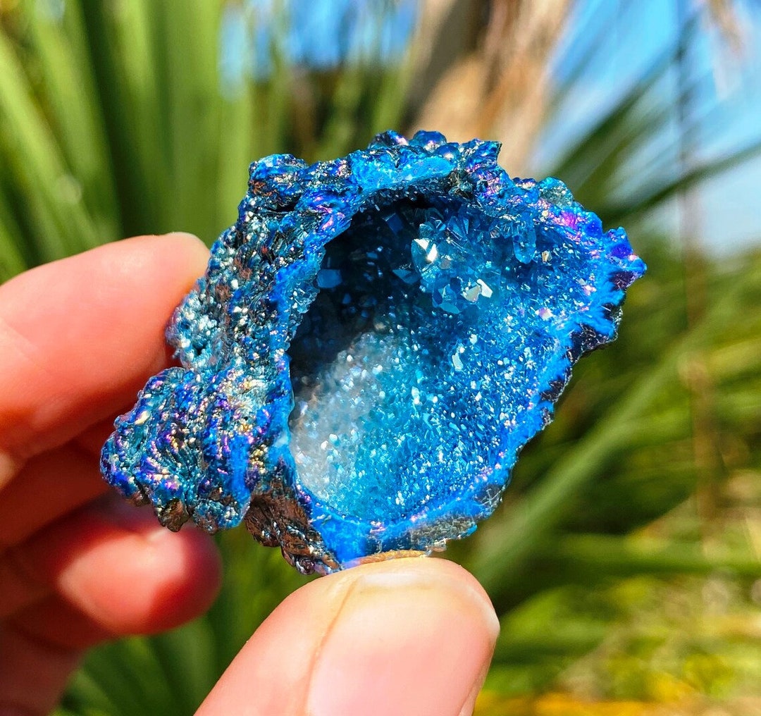 Mermaid Christmas Geode: Sparkly Blue Druzy Crystal Cave Keepsake - Etsy
