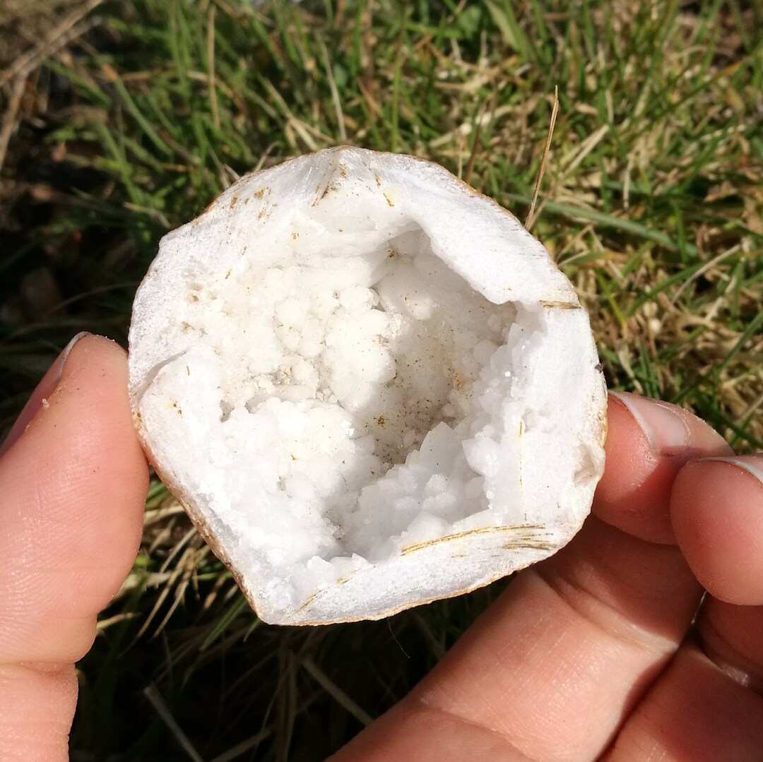 GLOW Tooth Fairy Gift Geode, Fairyland Crystal, Magical Geodes, Angel ...