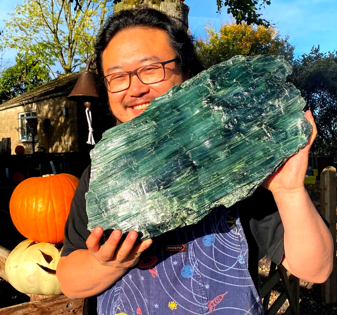 Serpentine Crystal, Snake Stone Mineral, Serpentine Specimen, Large ...