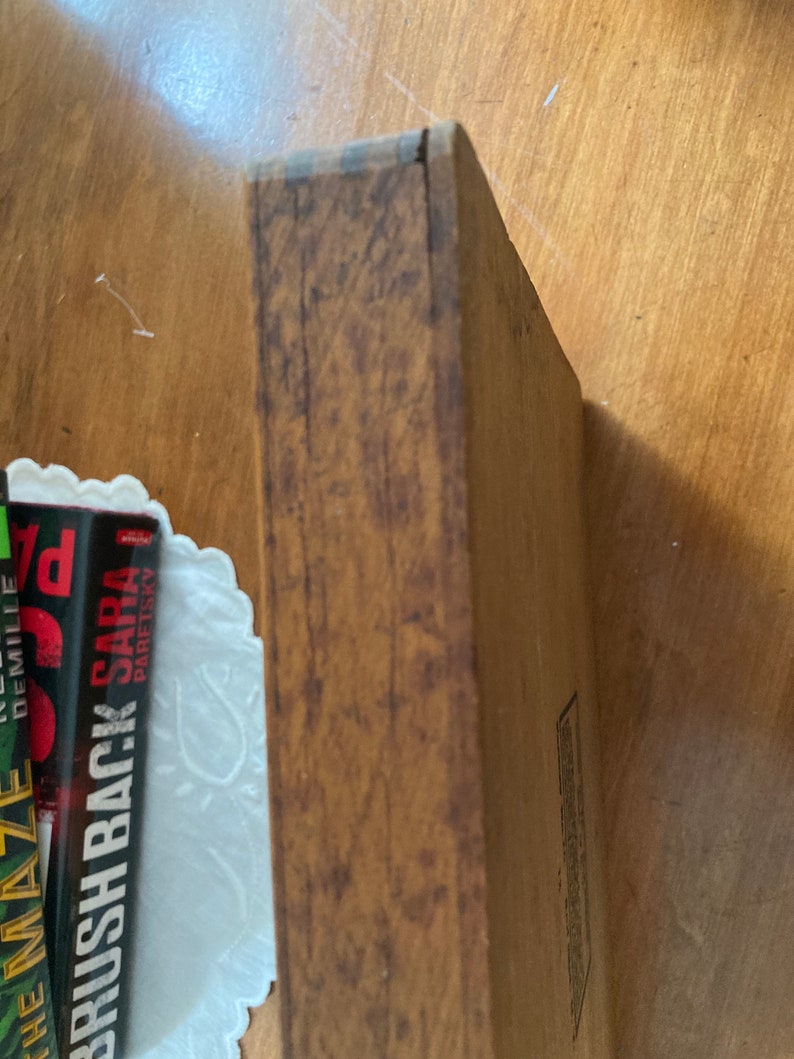 Vintage Cigar Wooden Dovetailed Tray. La Victoria Cigar Corp NY ...