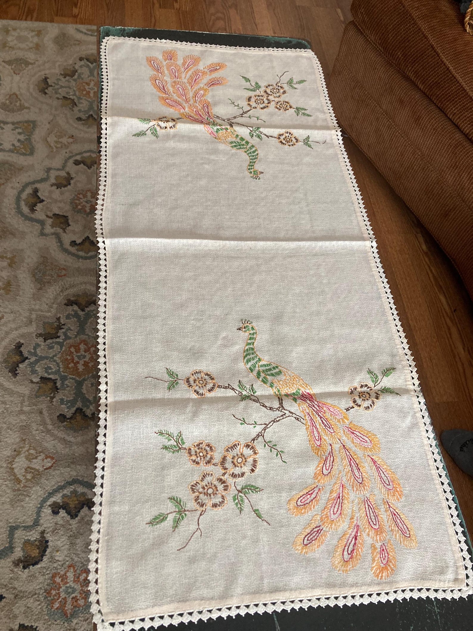 Vintage PEACOCK Embroidered Table Runner Vibrant Farmhouse Cottage ...