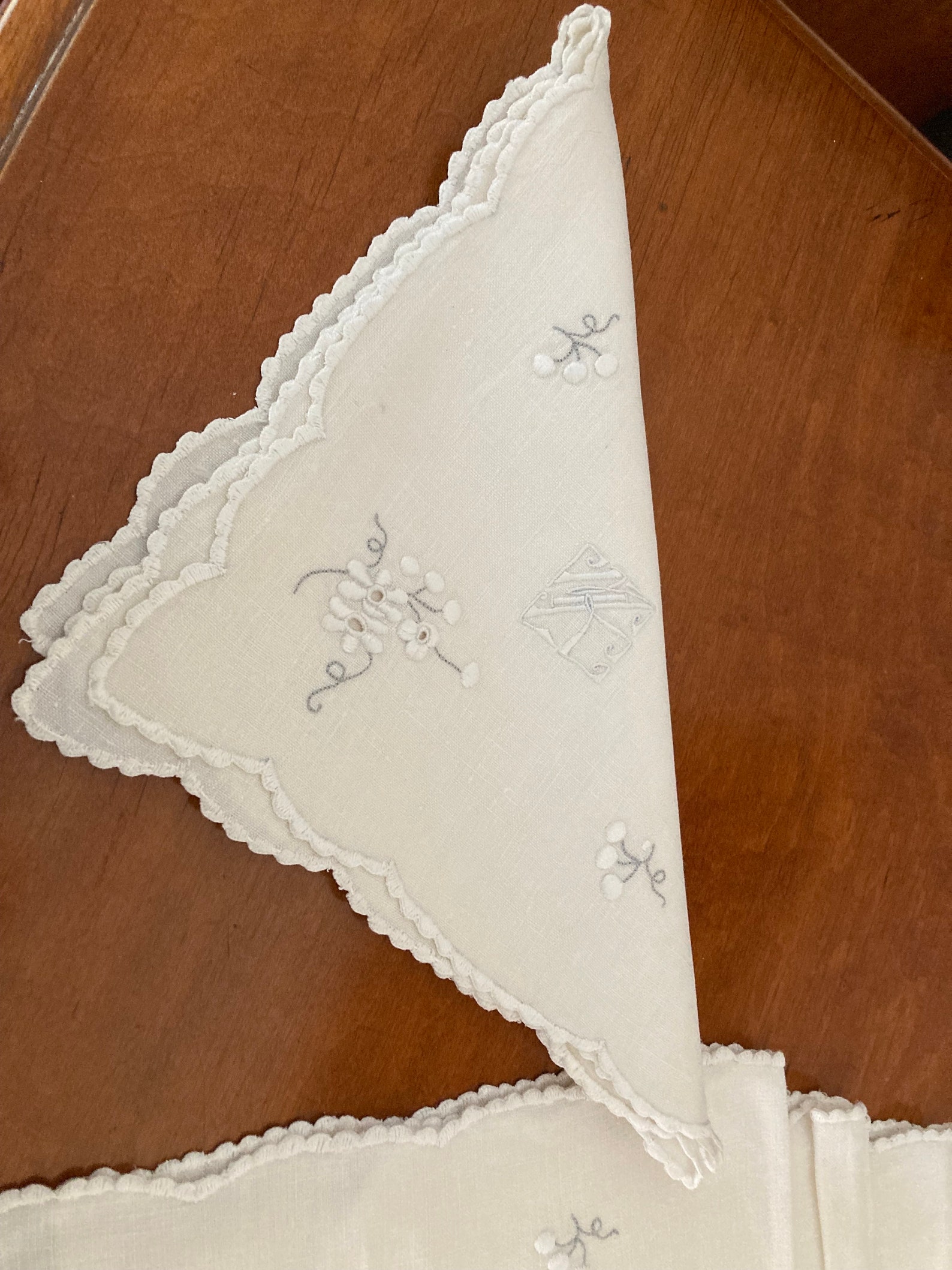Antique Set of 12 Linen Embroidered Monogrammed Fine Linen Napkins ...
