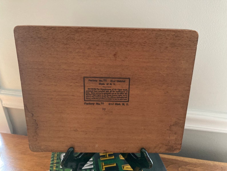 Vintage Cigar Wooden Dovetailed Tray. La Victoria Cigar Corp NY ...