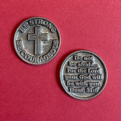 Be Strong Be Courageous Pocket Token | Etsy
