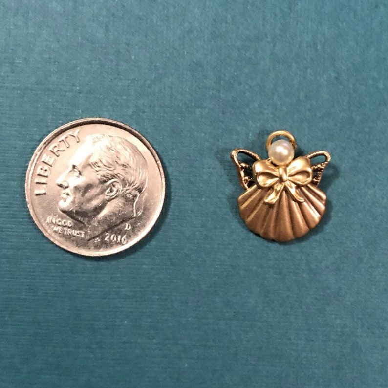 A Prayer Angel Pin & Prayer Card - Etsy