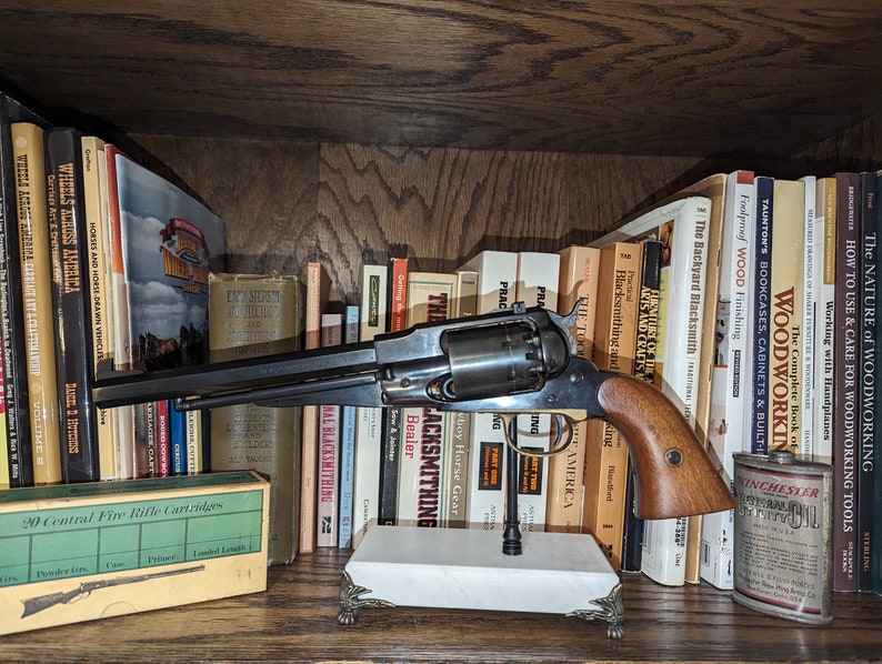 Revolver Stand Cowboy Action Shooting Colt Single Action Army Rose ...