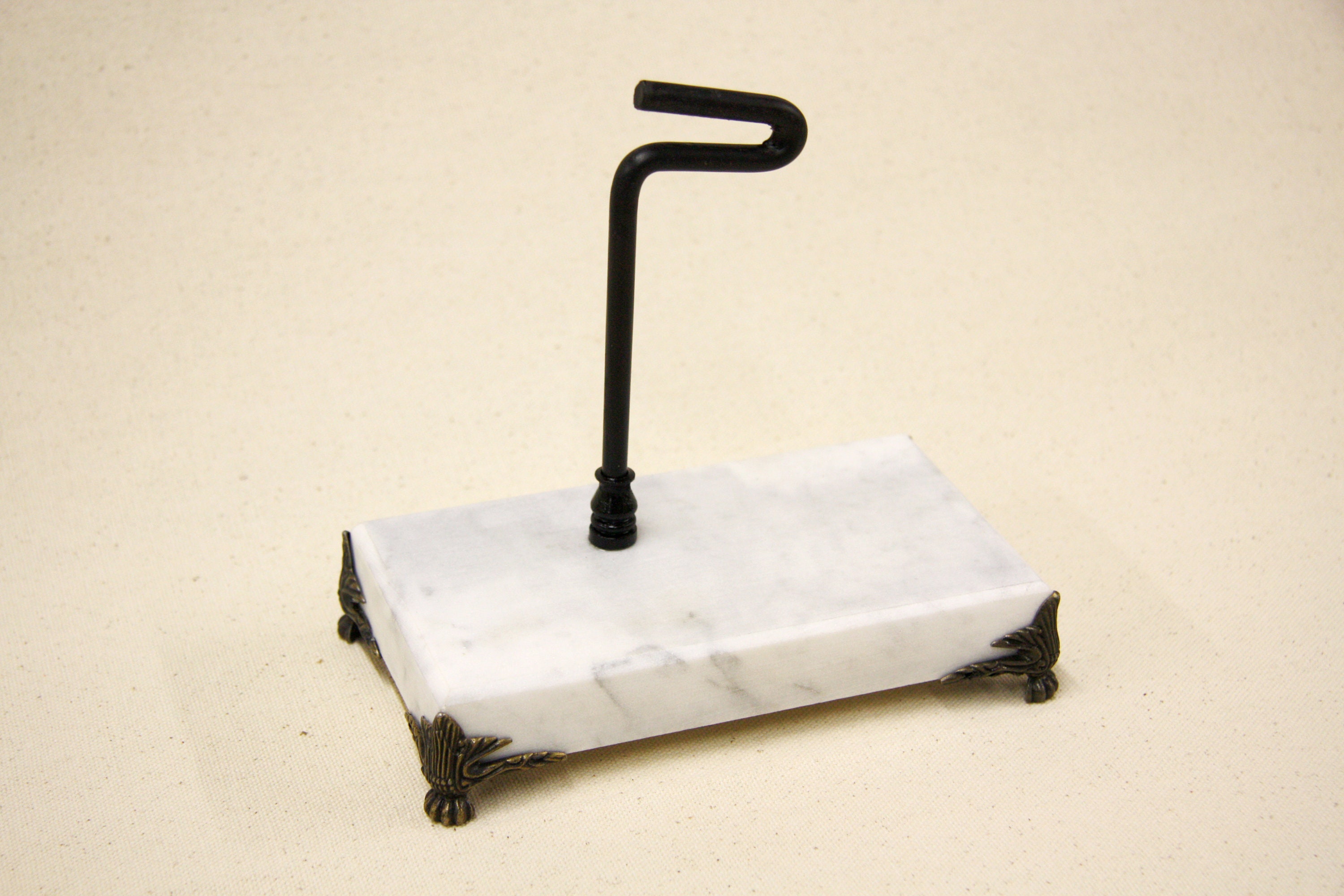 Revolver Stand Cowboy Action Shooting Colt Single Action Army White ...