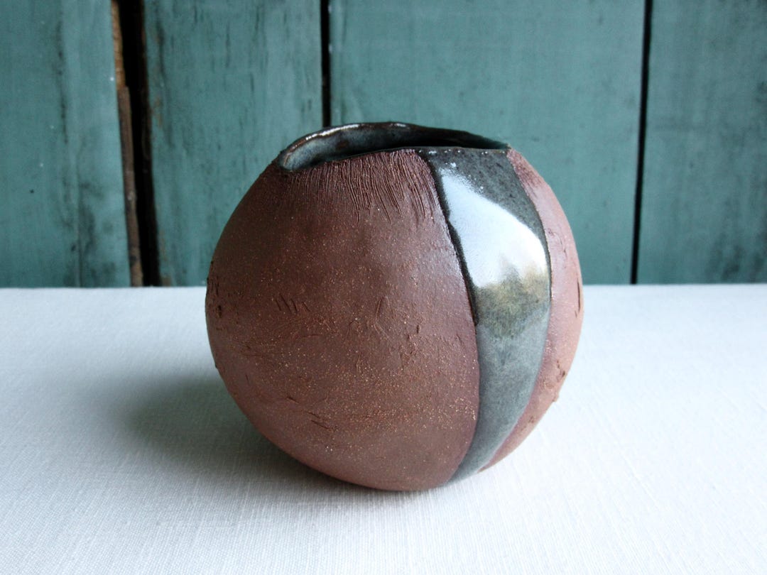 Primitive Hand Built Pot. Ceramic Ball Vase, 4" Round Red Stoneware ...