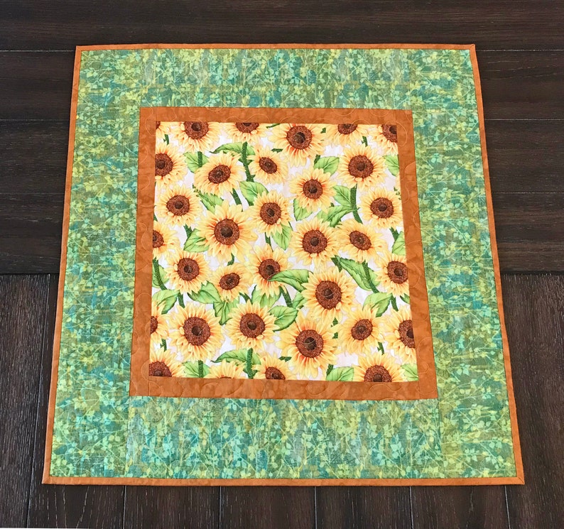 Large Sunflower Themed Table Topper Quilted Sunflower Table - Etsy