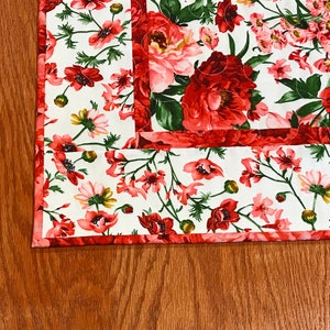 Red Roses Floral Table Runner Quilted Red Floral Table - Etsy