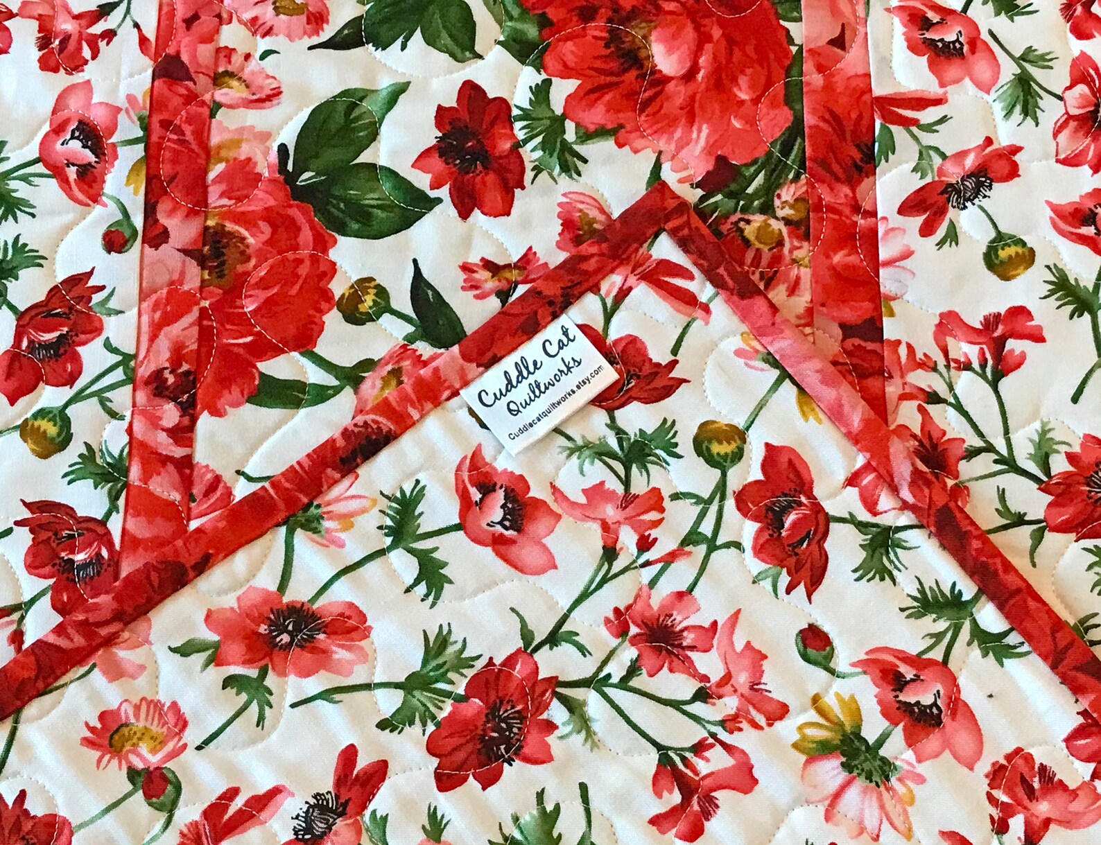 Red Roses Floral Table Runner Quilted Red Floral Table - Etsy