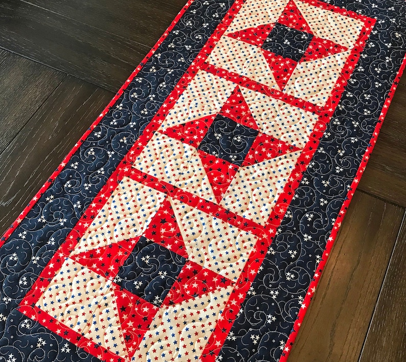 Friendship Star PDF Table Runner Pattern Easy Star Table | Etsy