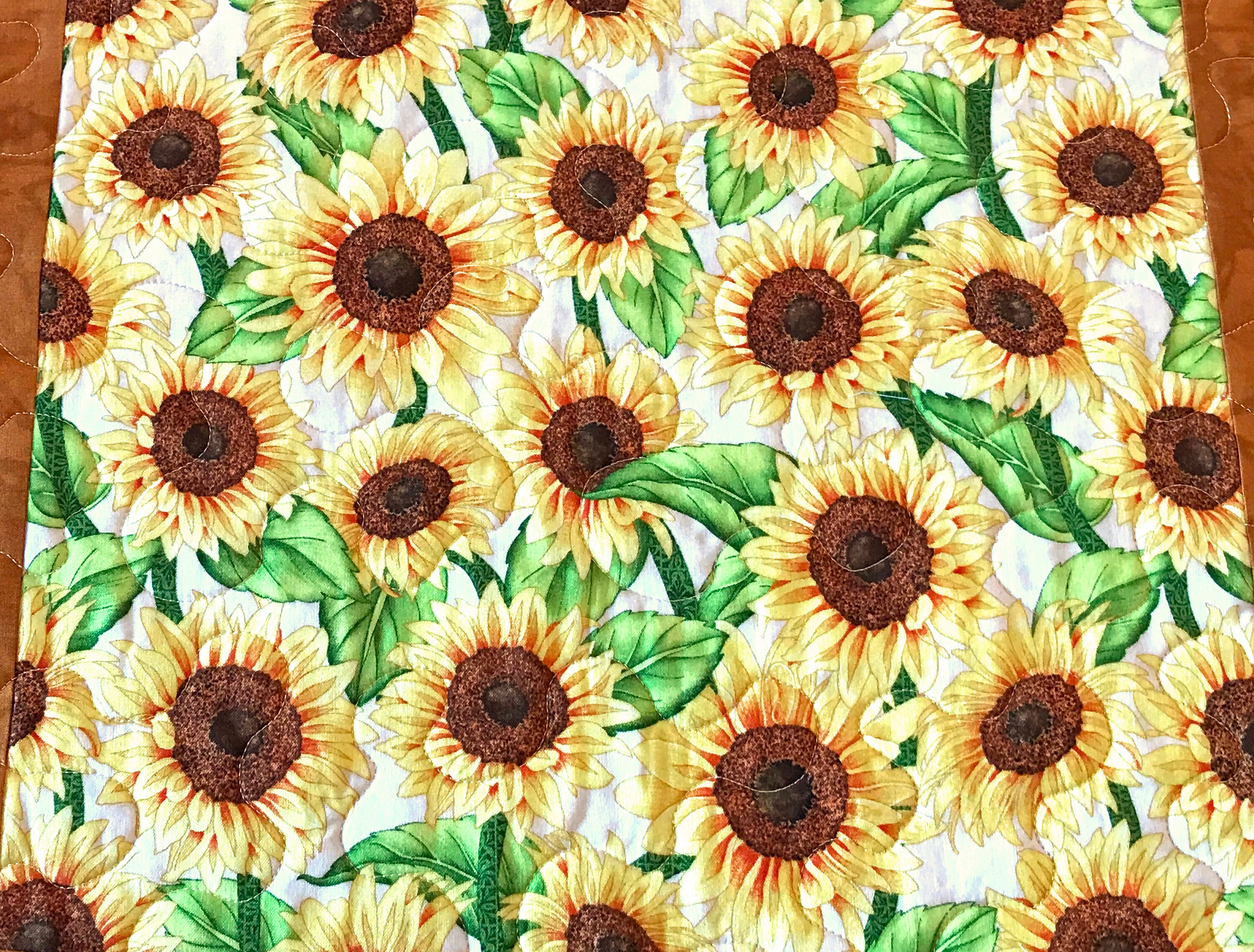 Large Sunflower Themed Table Topper Quilted Sunflower Table - Etsy
