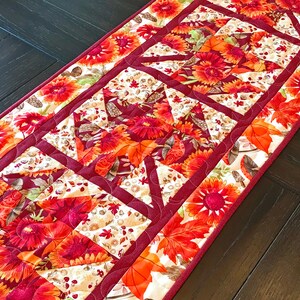 Fall Leaves Table Runner Pattern PDF Version, Cuddle Cat Quiltworks ...