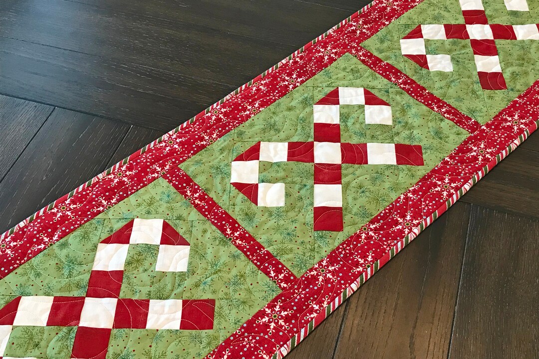 Candy Cane Lane Table Runner Pattern PDF Version - Cuddle Cat ...