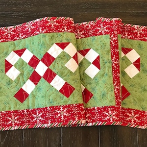 Candy Cane Lane Table Runner Pattern PDF Version - Cuddle Cat ...