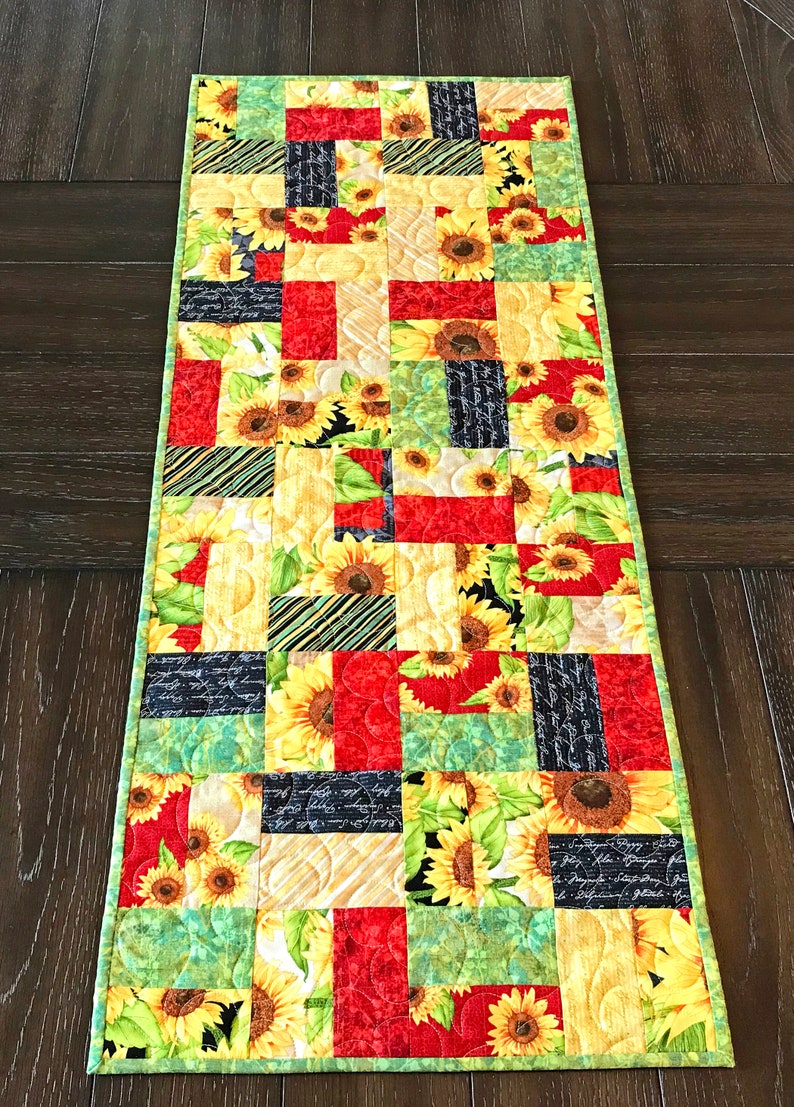 Garden Path PDF Table Runner Pattern Easy Charm Square PDF - Etsy Canada
