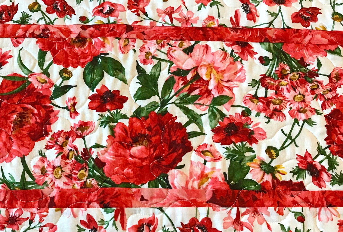 Red Roses Floral Table Runner Quilted Red Floral Table - Etsy