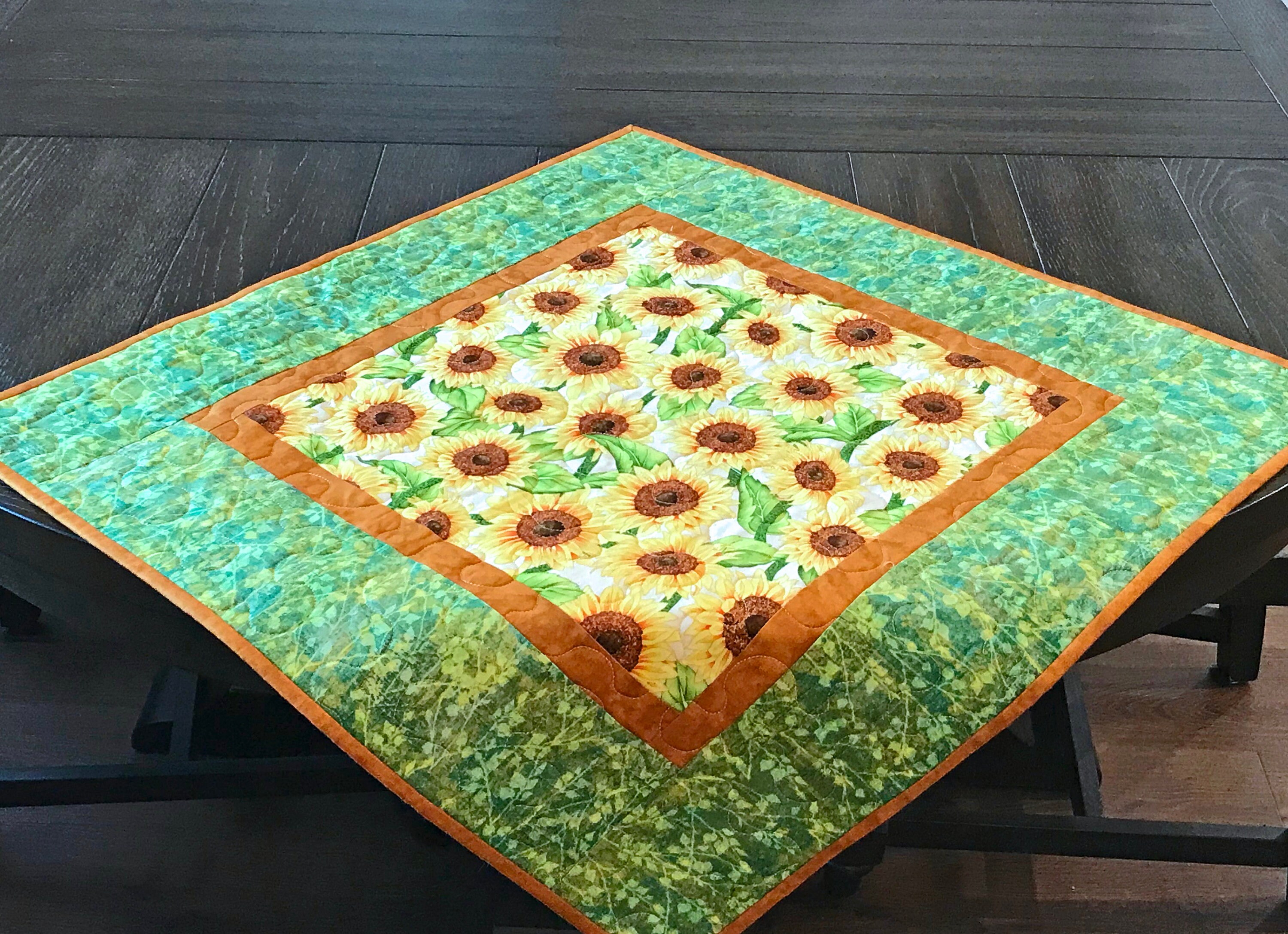 Large Sunflower Themed Table Topper Quilted Sunflower Table - Etsy