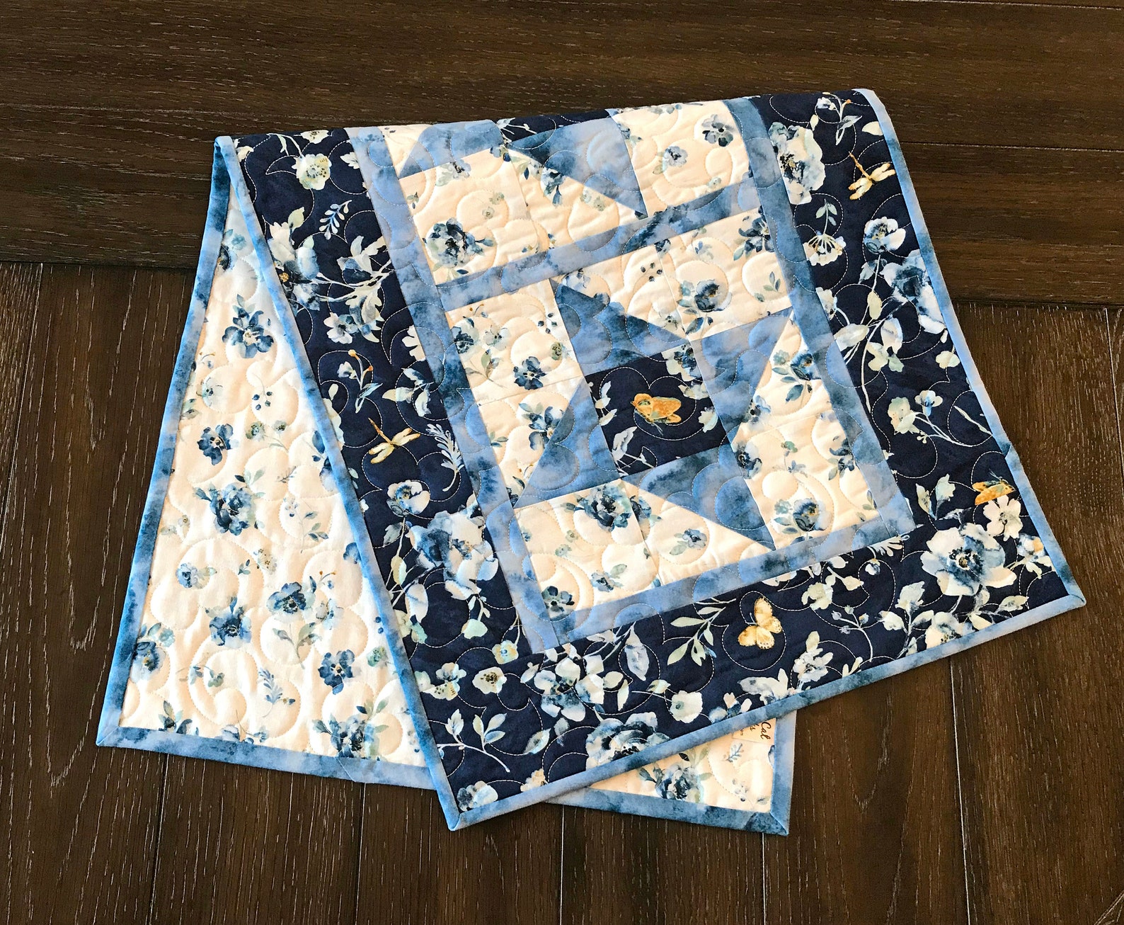 Friendship Star PDF Table Runner Pattern CCQ053, Beginner Friendly ...