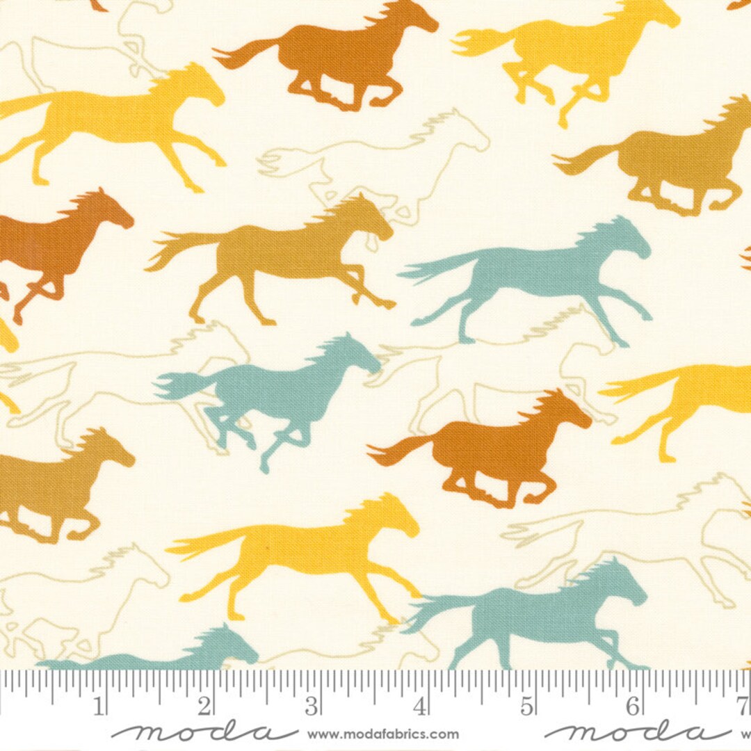 Ponderosa Open Range Novelty Horses Natural Fabric 20862-11, Horse ...
