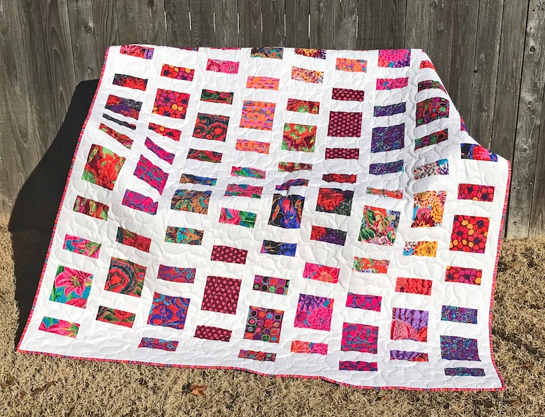 Cascading Charms Quilt Pattern PDF Version, Cuddle Cat Quiltworks ...