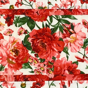 Red Roses Floral Table Runner Quilted Red Floral Table - Etsy