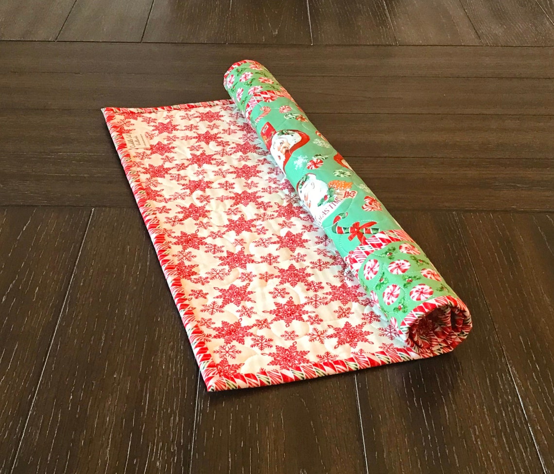 Santa Claus Table Topper Christmas Santa Table Topper - Etsy