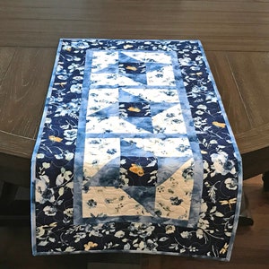 Friendship Star PDF Table Runner Pattern CCQ053, Beginner Friendly ...