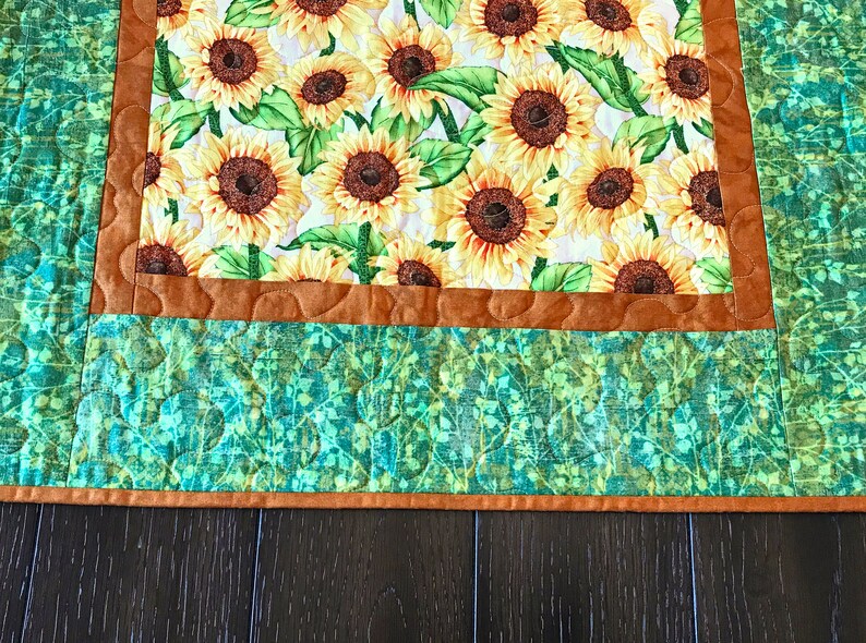 Large Sunflower Themed Table Topper Quilted Sunflower Table - Etsy
