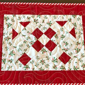 Candy Cane Lane Table Runner Pattern PDF Version - Cuddle Cat ...