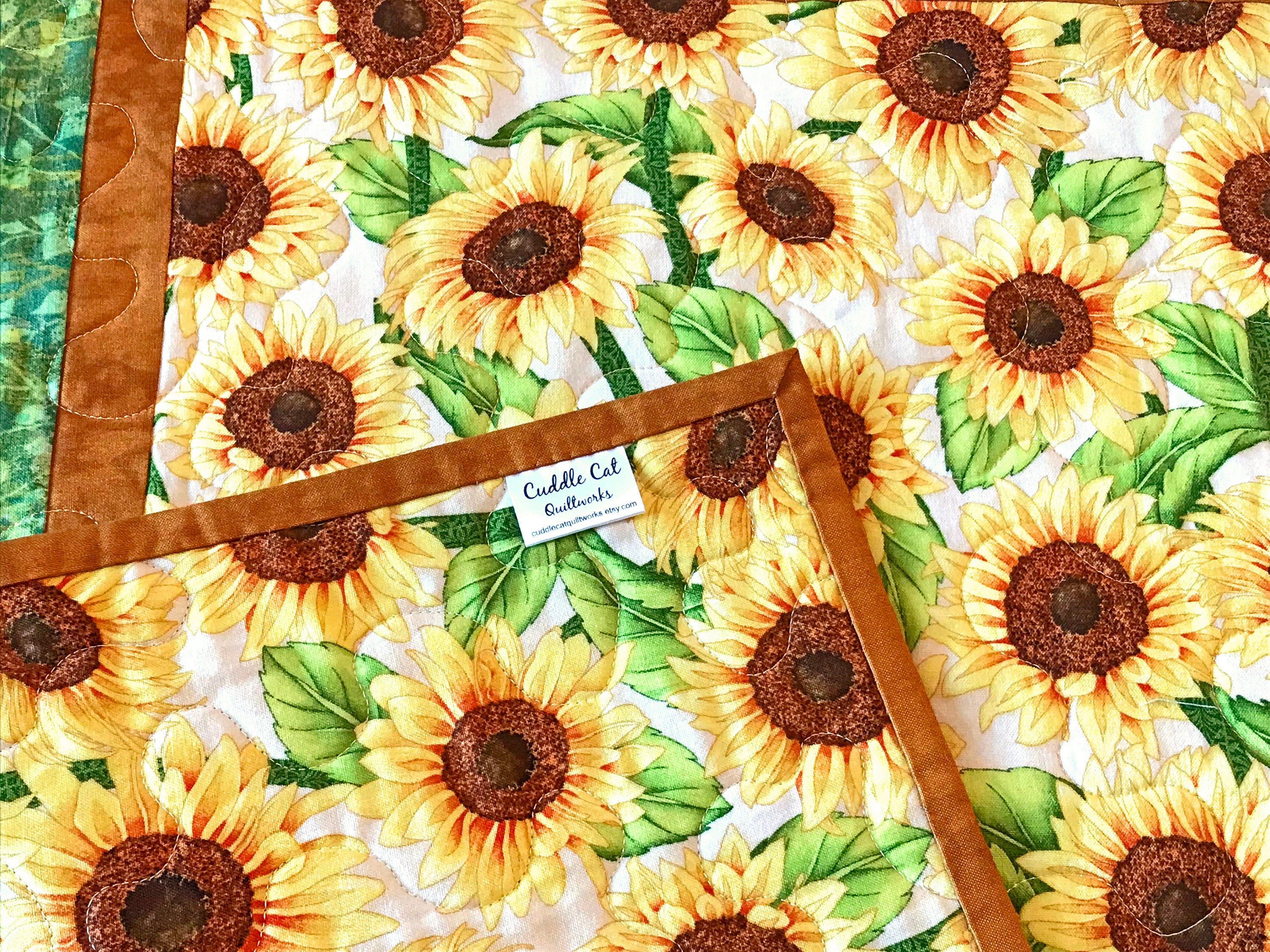 Large Sunflower Themed Table Topper Quilted Sunflower Table - Etsy