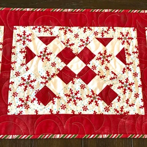 Candy Cane Lane Table Runner Pattern PDF Version - Cuddle Cat ...