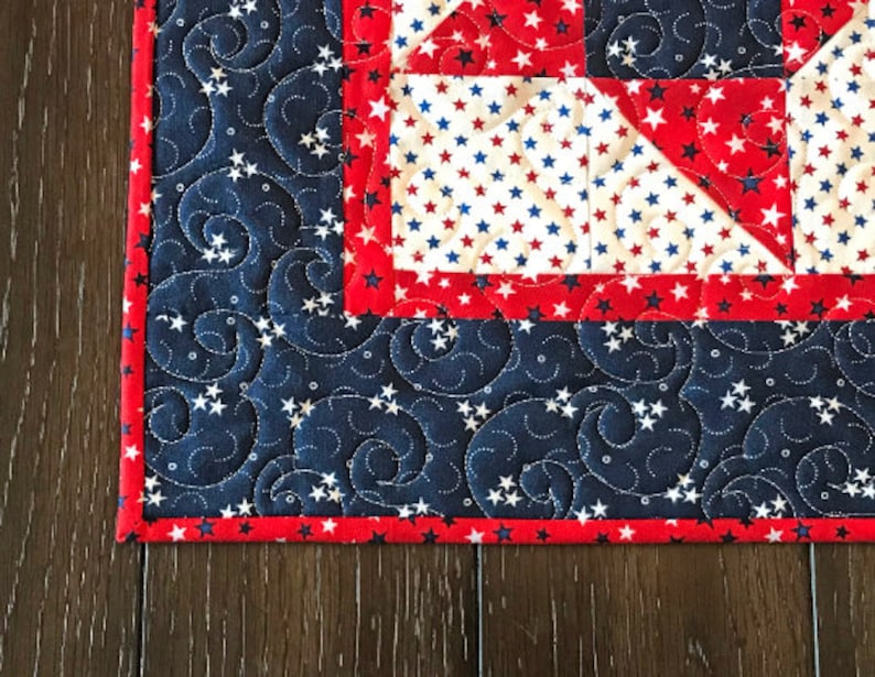 Patriotic Friendship Star PDF Table Runner Pattern Star - Etsy