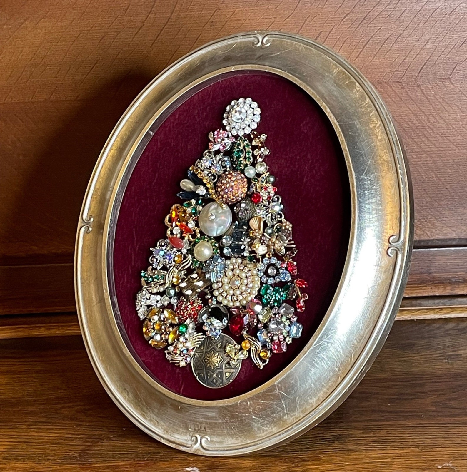 Beautiful Sparkling Framed Vintage Jewelry Collage Christmas Tree ...