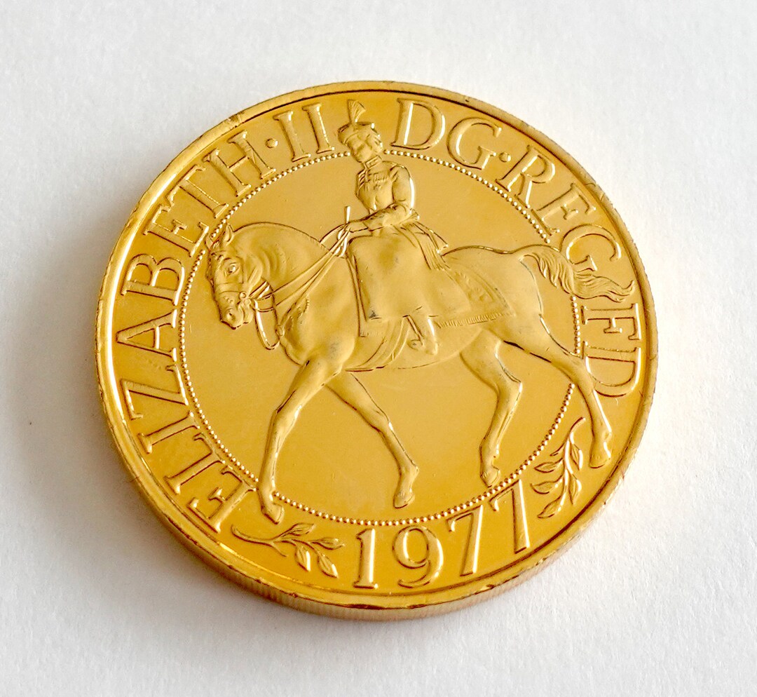 Queen Elizabeth II, Silver Jubilee, Crown, Coin, 1977, 24K Gold ...