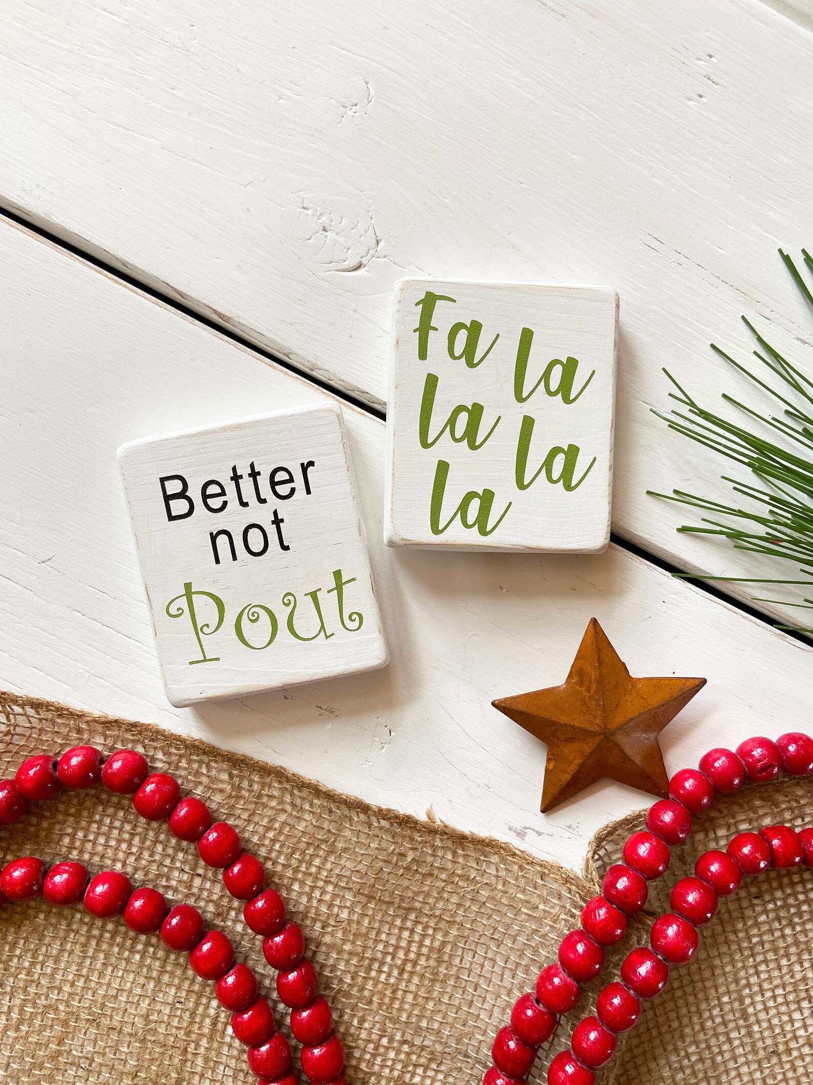 Mini Christmas Signs, Rustic Holiday Mini Signs, Christmas Tiered Tray ...