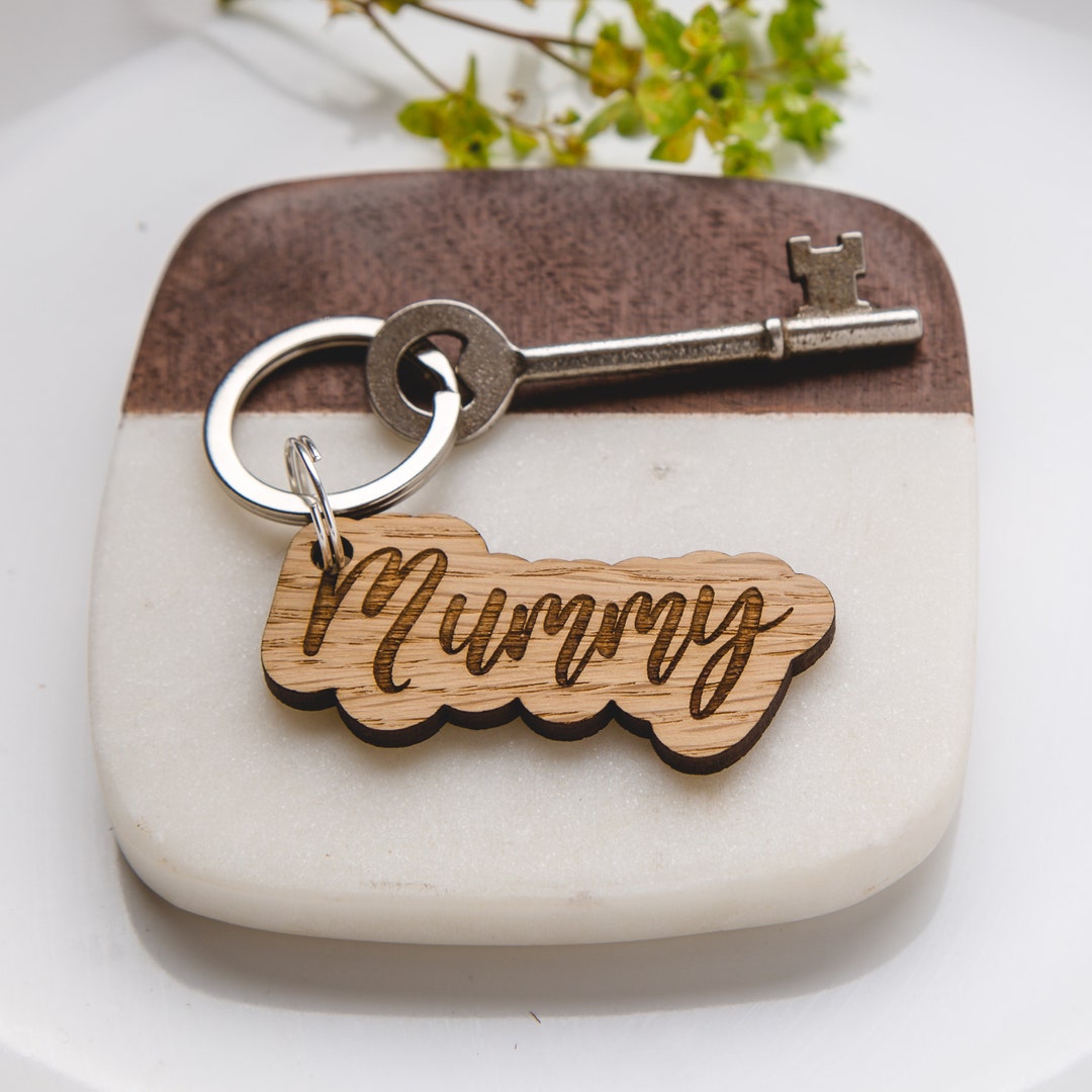 Mummy Name Wooden Oak Name Keyring, Gifts for Mum, Birthday Gift ...