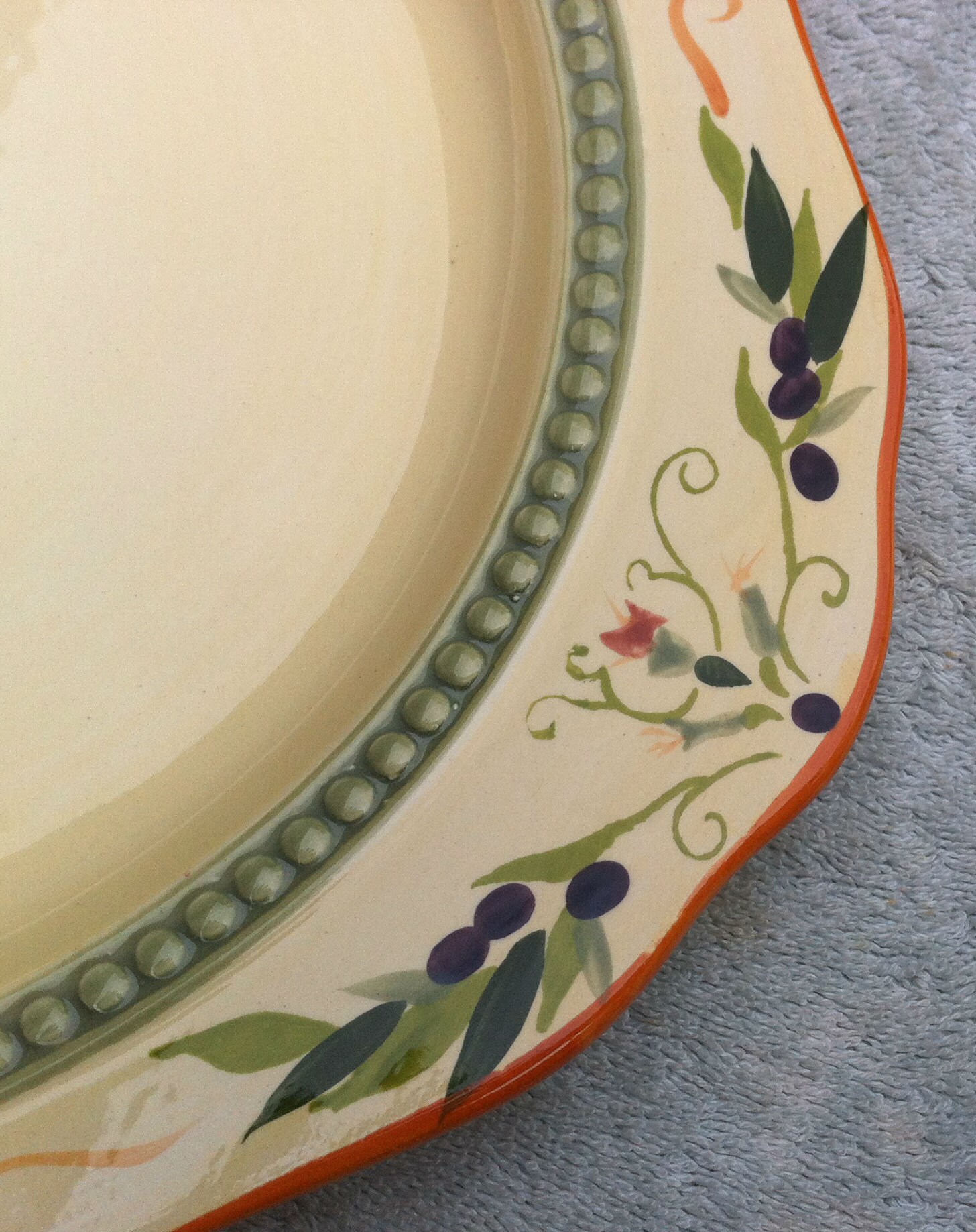 Gibson Everyday Grapevine Square Dinner Plates 4 - Etsy