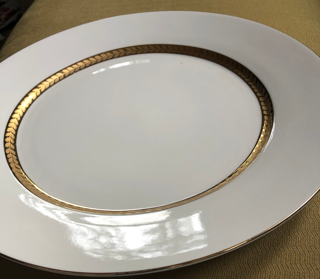 Retroneu Imperial Collection Gold Round Platter - Etsy