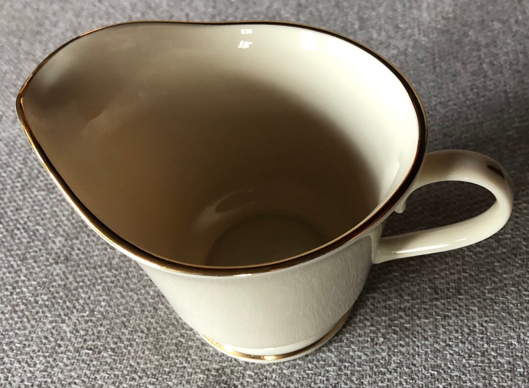 Lenox Cosmopolitan Collection Hayworth Creamer - Etsy