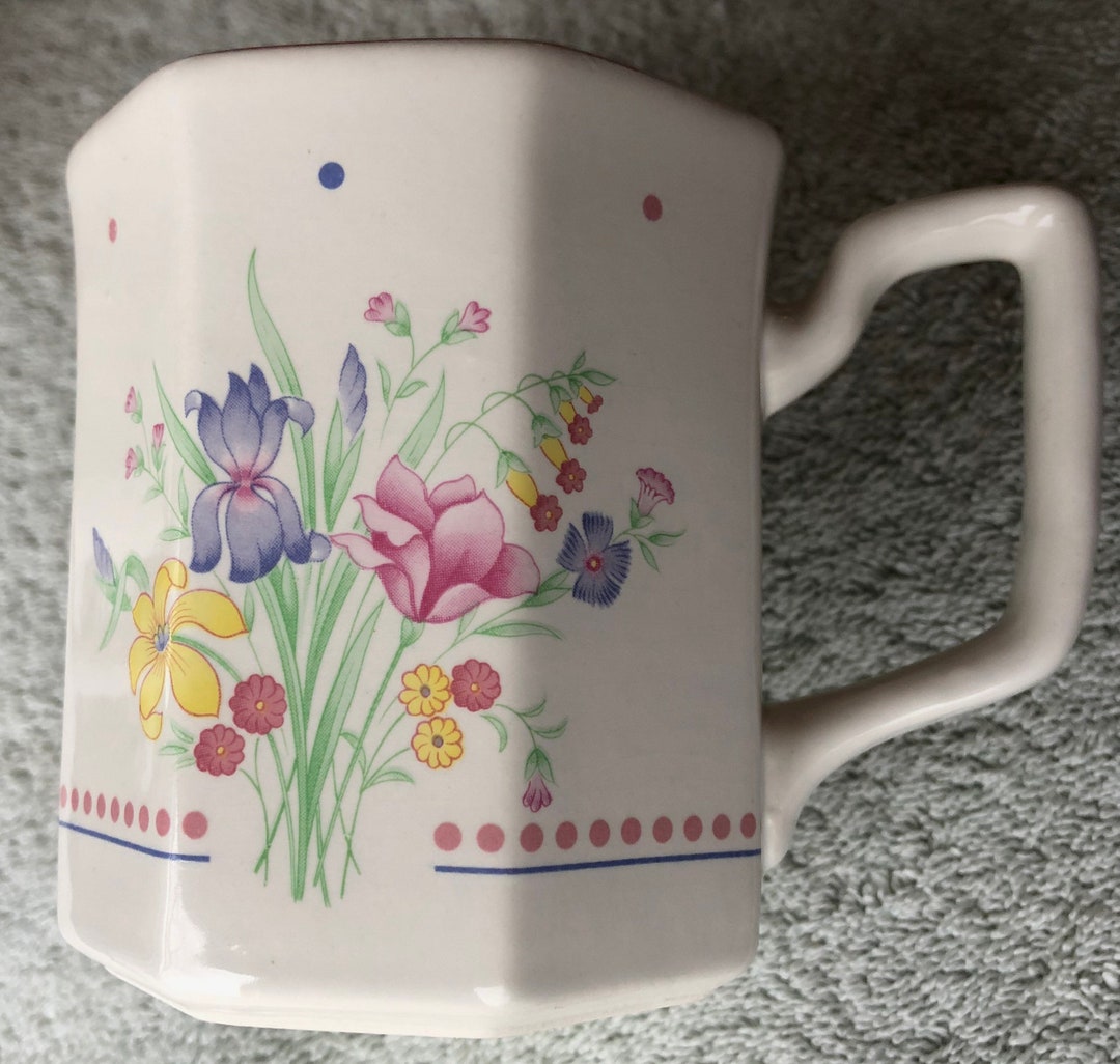 Victorian Flowers Mugs (4) - Etsy