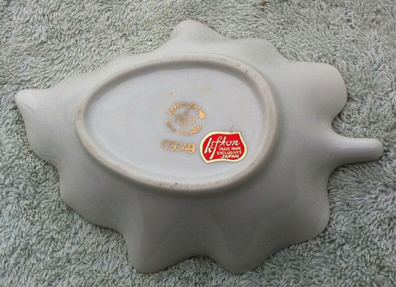 Lefton Holly Leaf Candy Dish - Etsy