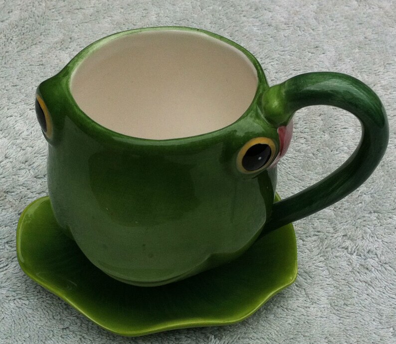 Appletree Design Frog Cups and Saucers - Etsy