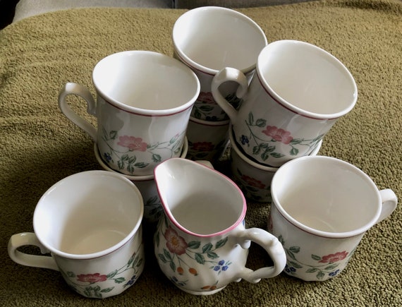 Churchill Tea Cups 8 and Creamer | Etsy